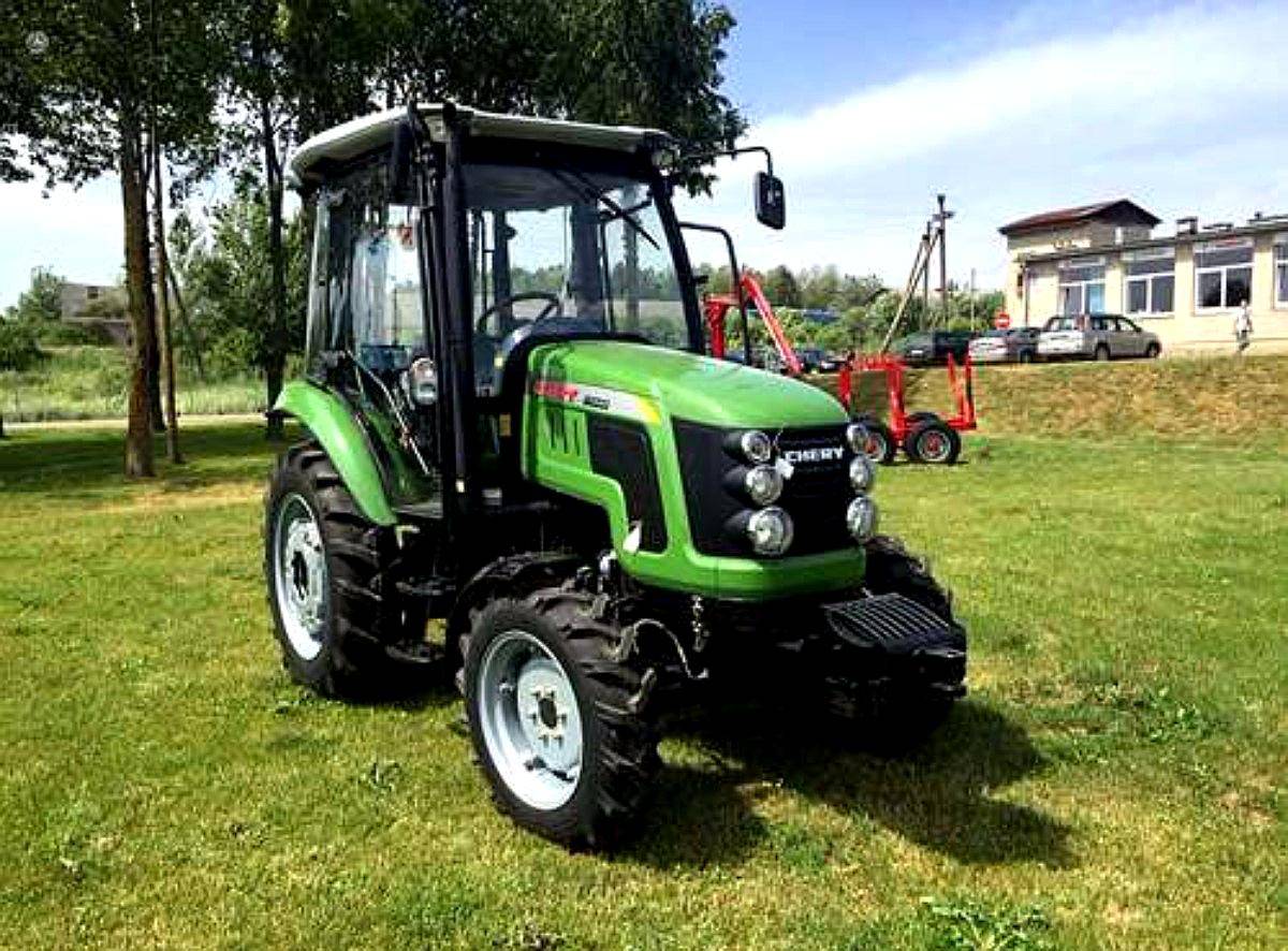 Tractor RK504 60 HP 4X4 Frutero Compacto Chery - Año: 2023 - Agroads