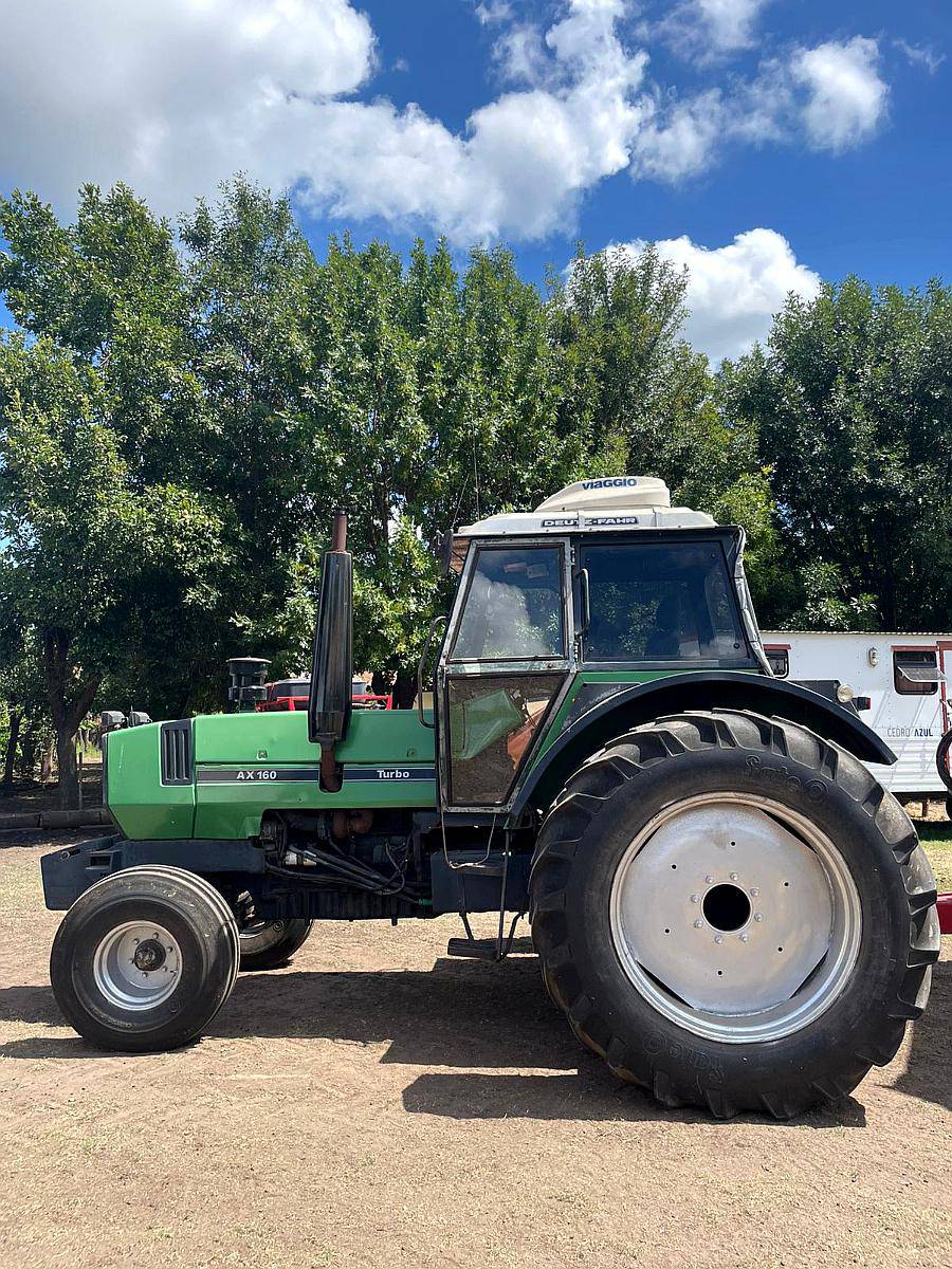 Tractor Deutz AX 160 año 1990 - Año: 1990 - Agroads