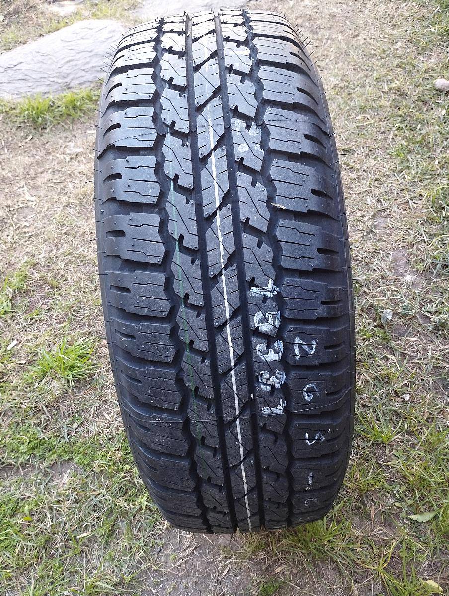 Llanta Original de Acero y Cubierta Bridegestone Dueler A/T - Agroads