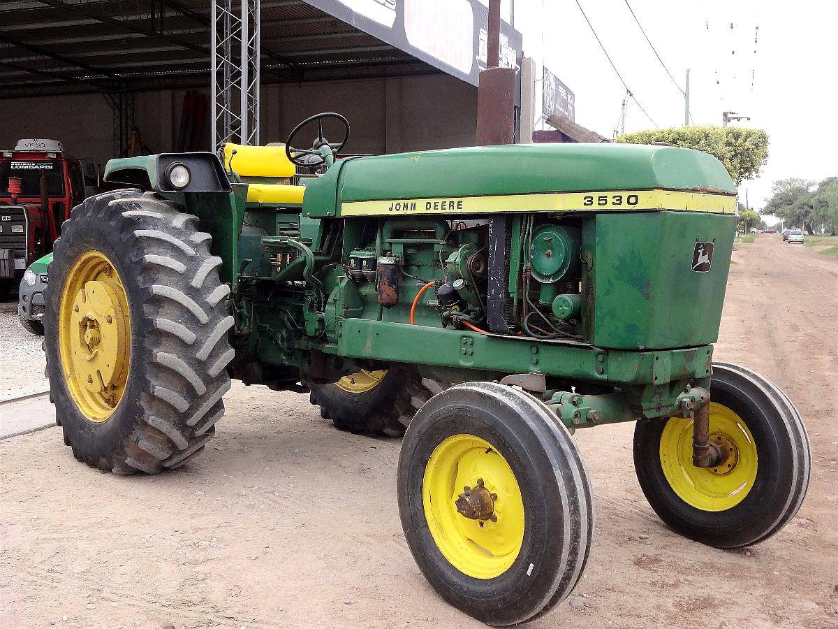 Tractor John Deere 3530 - Año: 1988 - u$s 22.000 - Agroads