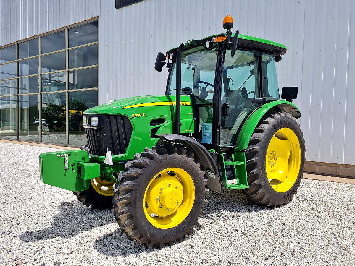 Tractor JD 5090, 4wd, con Cabina. Disponible - Año: 2023 - Agroads