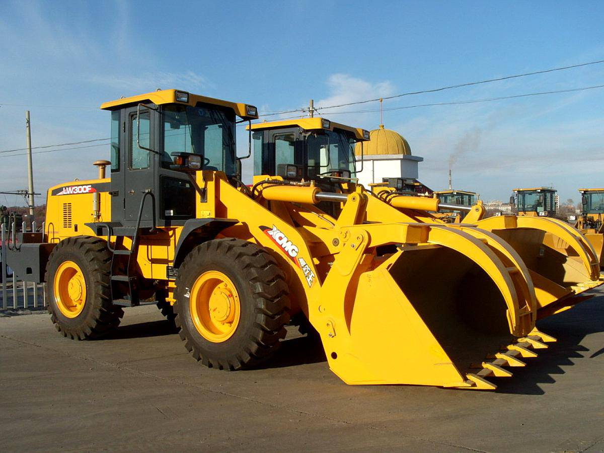 Pala Cargadora Xcmg- LW300 FN con Balde de 2 Metros - Agroads