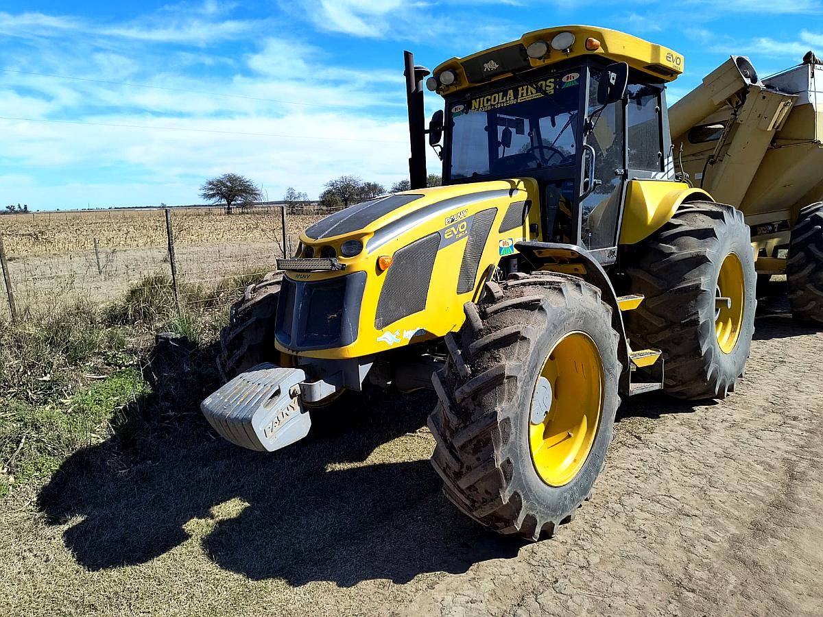 Tractor Pauny EVO 280 a 2015 - Año: 2015 - Agroads