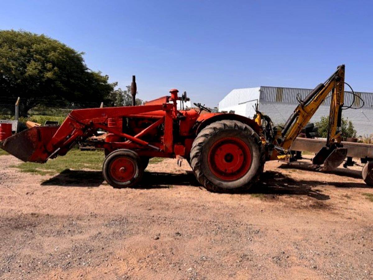 Fiat R60 con Pala y Retro - u$s 10.500 - Agroads