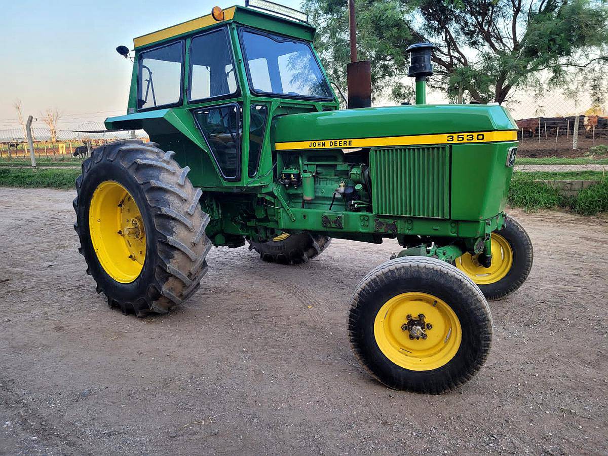 John Deere 3530. Vigía. Doble Comando Hidráulico. - Agroads