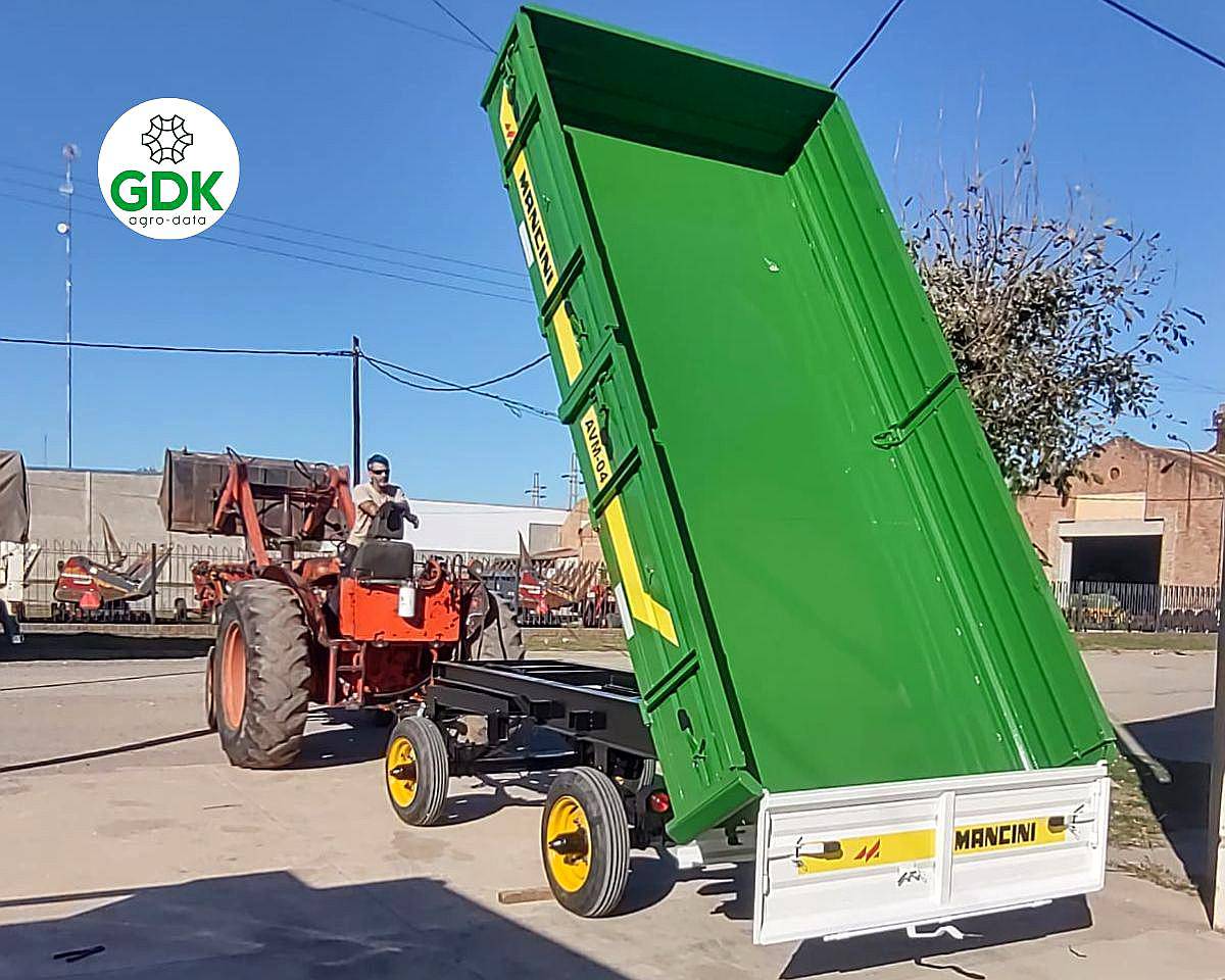 Acoplados Volcadores Hidráulicos 4tn - Mancini - Año: 2023 - Agroads