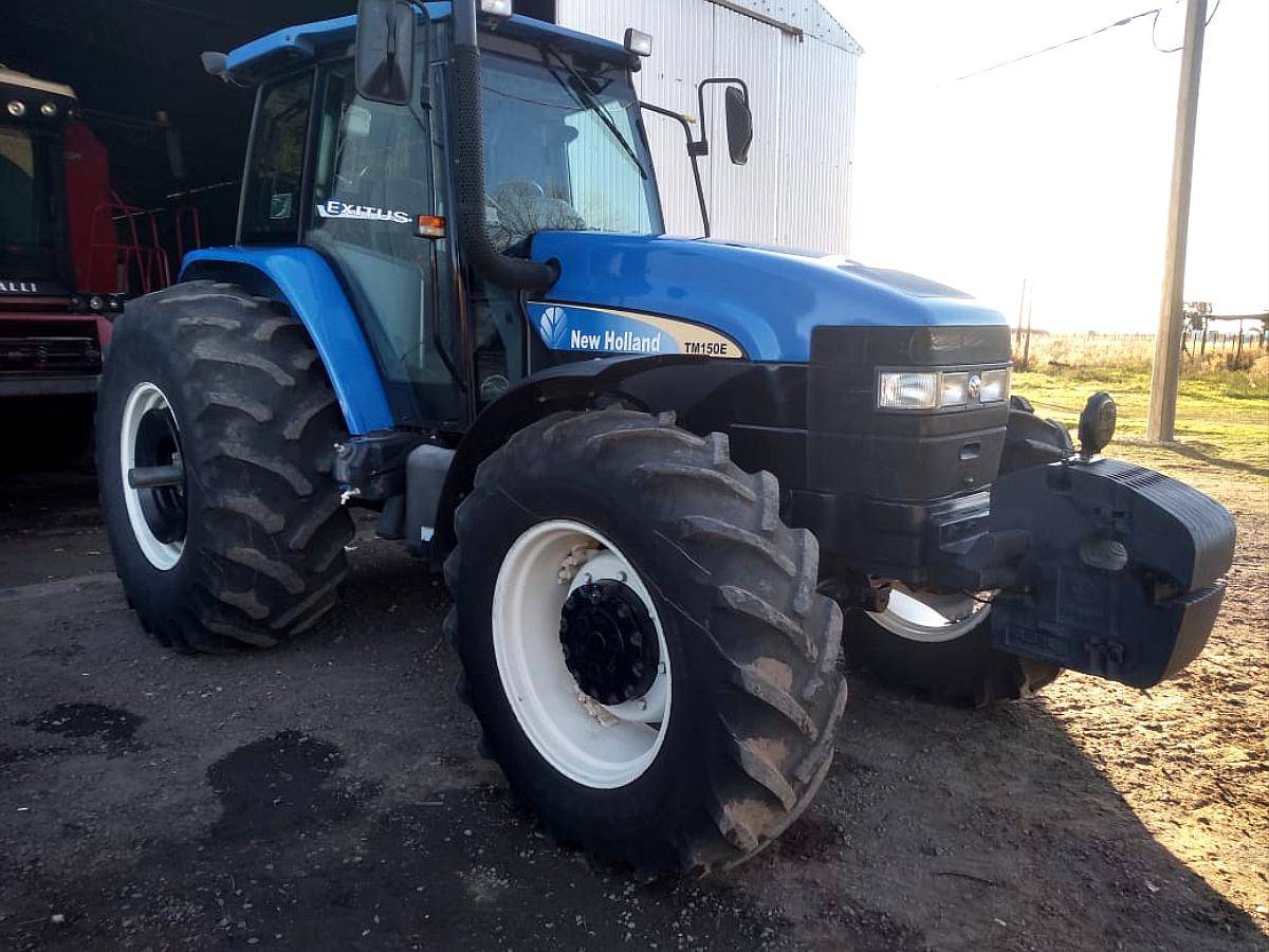 Tractor NH , Modelo TM 150 - año 2005 - Año: 2005 - Agroads