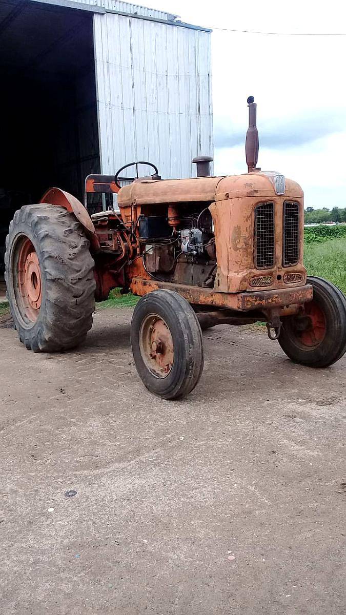 Vendo Tractor Fiat 780 - Año: 1978 - Agroads
