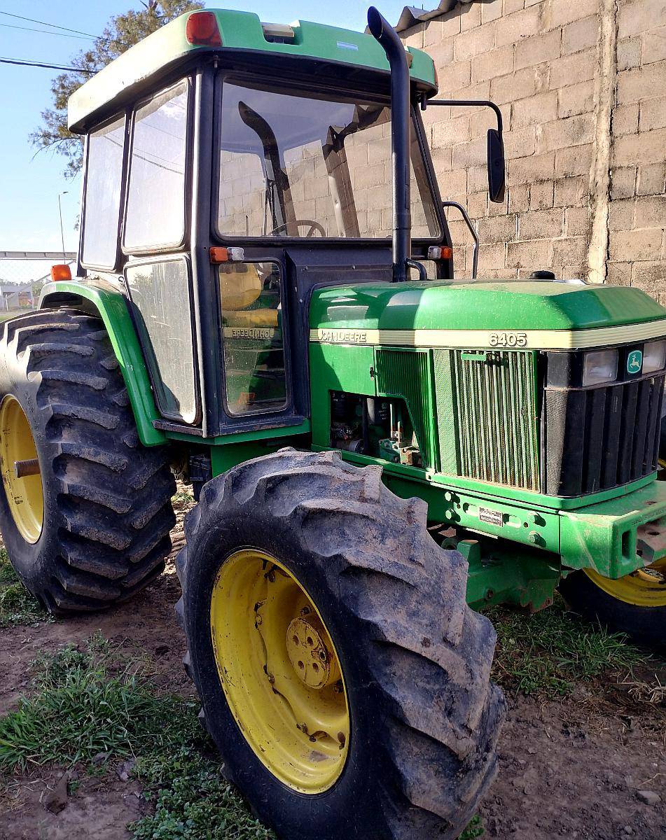 Vendo John Deere 6405 - Año: 2005 - u$s 41.710 - Agroads