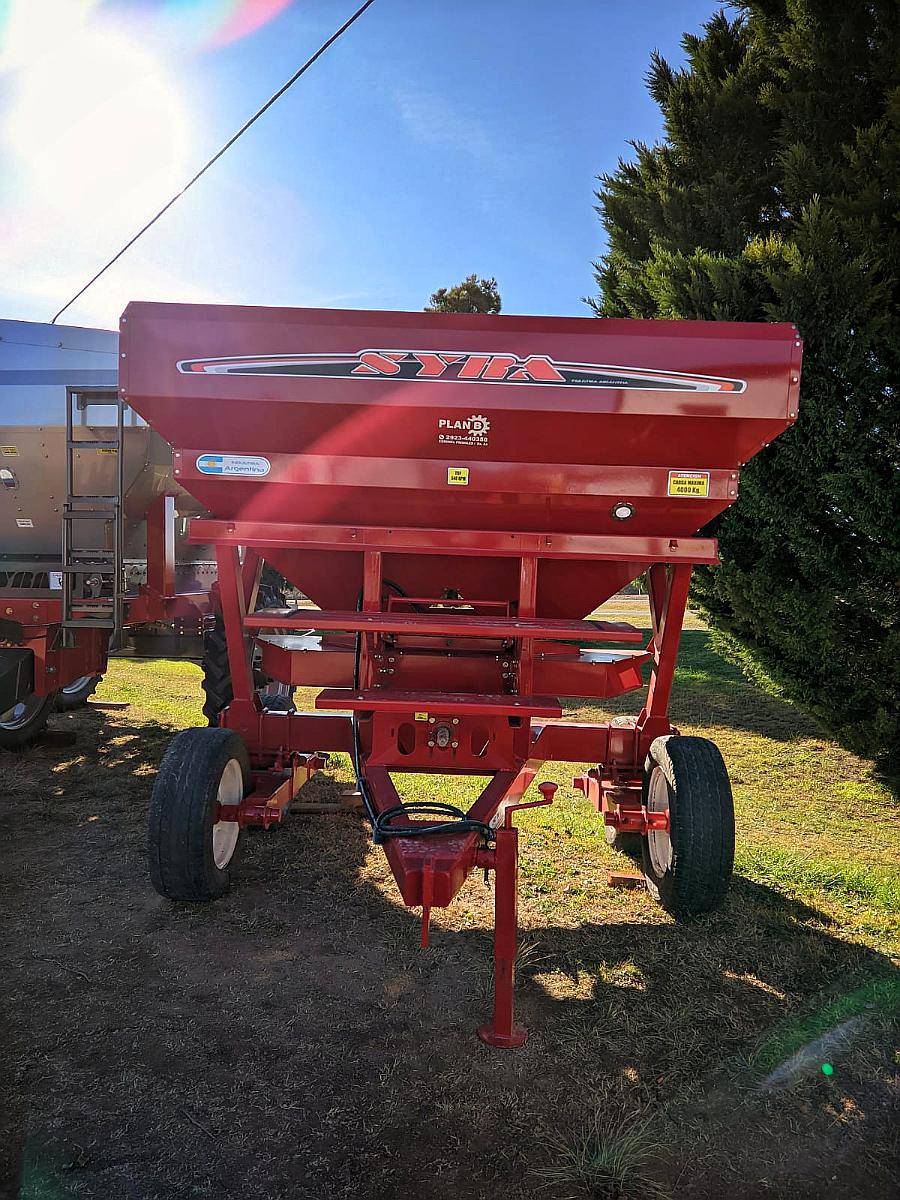 Fertilizadora Syra F 4000 - Año: 2021 - Agroads