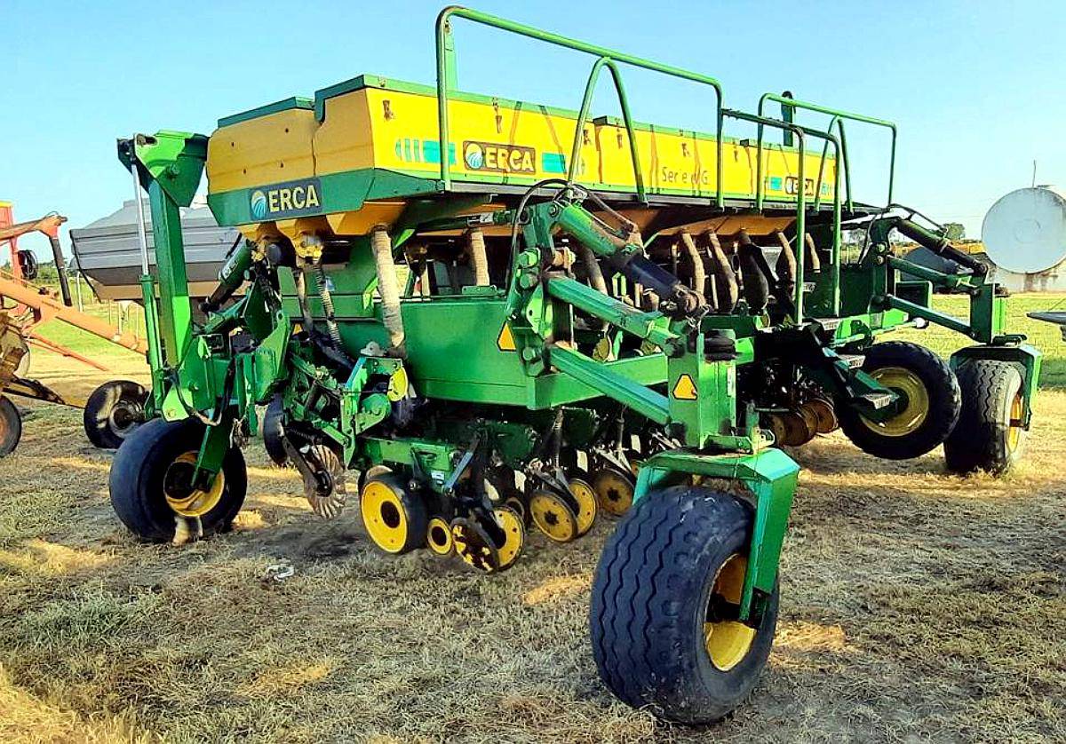 Erca Serie V 10 Surcos a 52cm Neumatica Doble Fertilizacion - Agroads