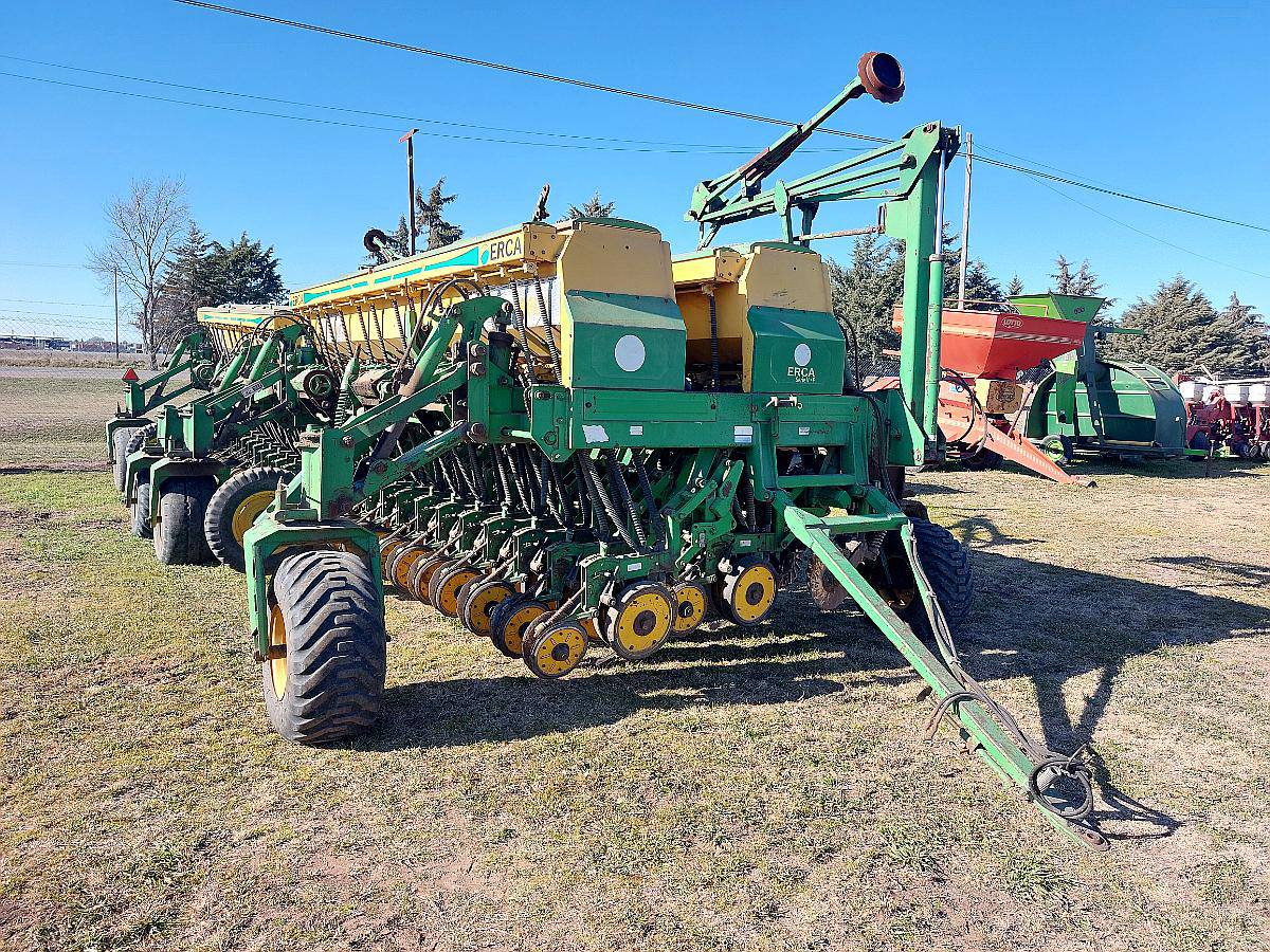 Sembradora Erca Serie VF 55 Lineas a 19,1 CM. - Año: 2009 - Agroads