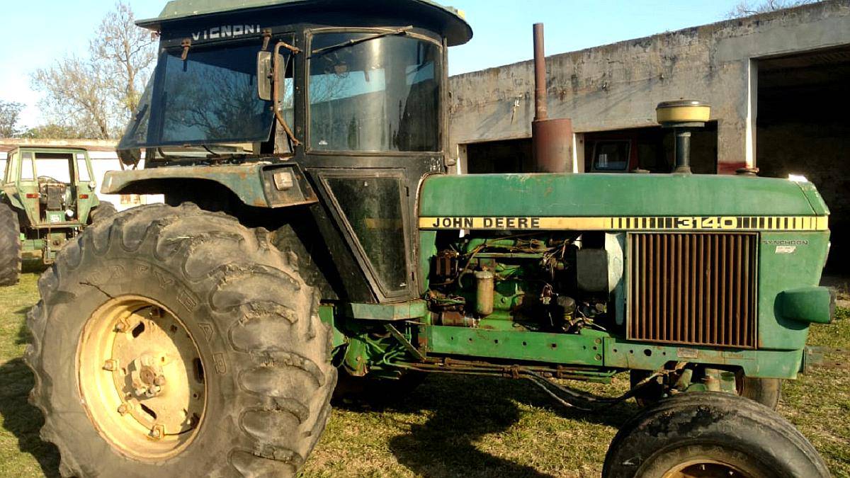 Tractor John Deere 3140 Tracción Simple - Año: 1988 - Agroads