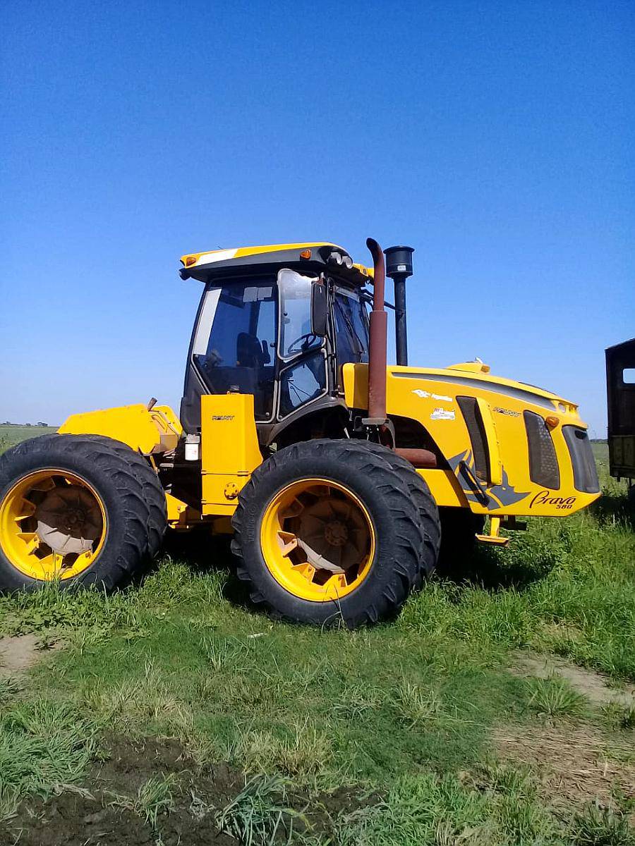Tractor Pauny 580 Bravo - Año: 2015 - Agroads