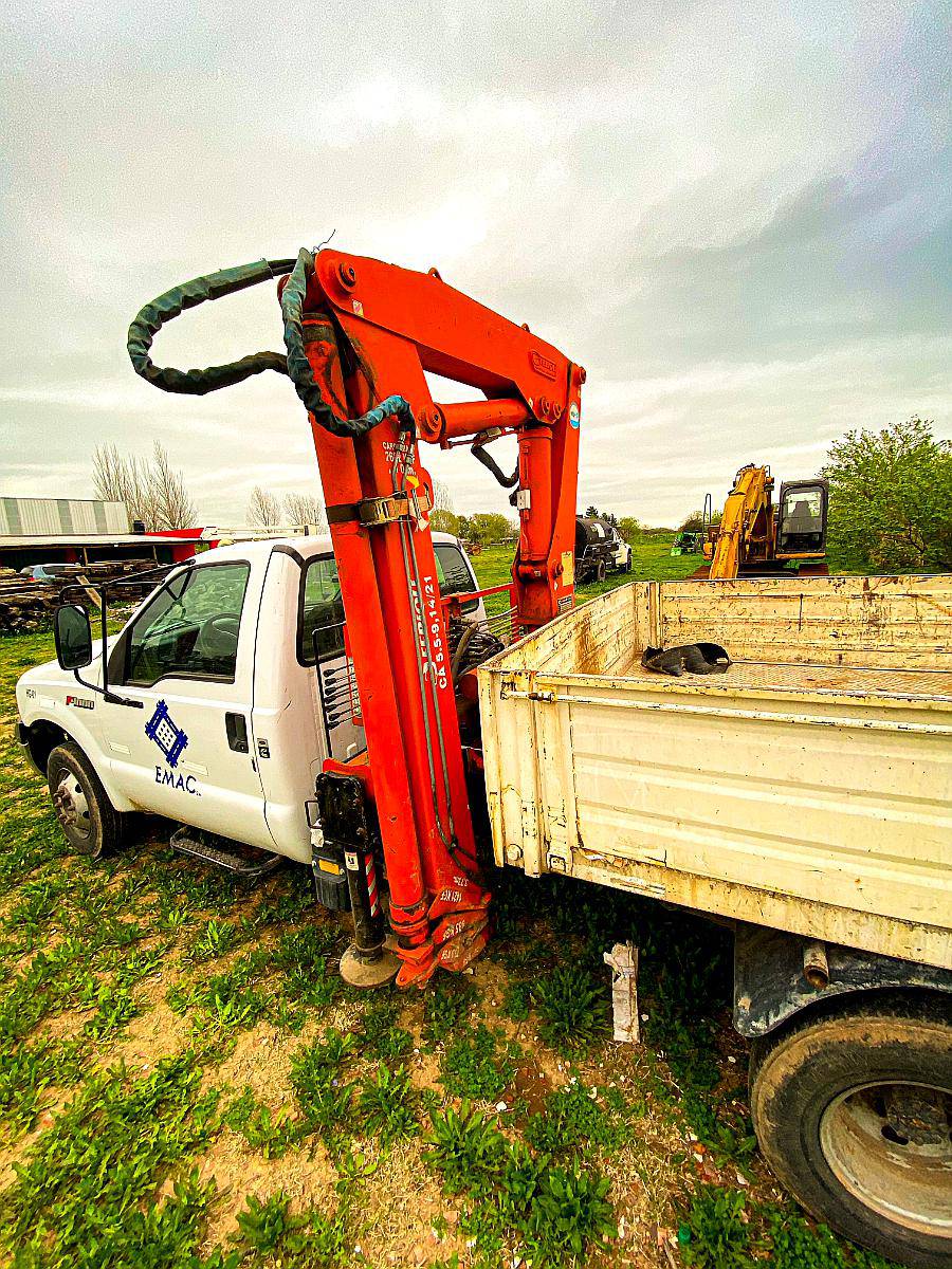 Camión Ford 4000 2015 con Hidrogrua - Año: 2015 - Agroads