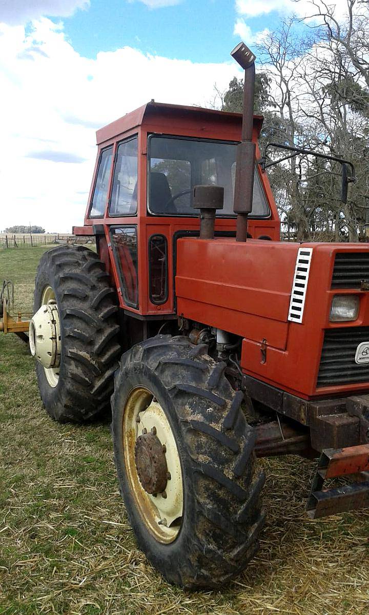 Fiat 120 R , DT , Motor Perkins 120 HP - Año: 1994 - Agroads