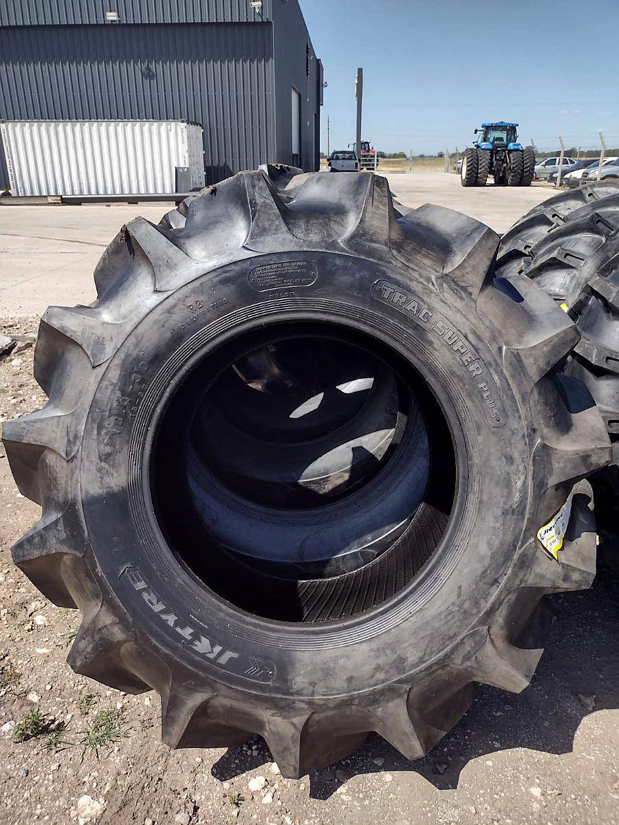Cubierta JK Tyre Trac Super Plus R2 18.4 - 30 - 12 Telas - Agroads
