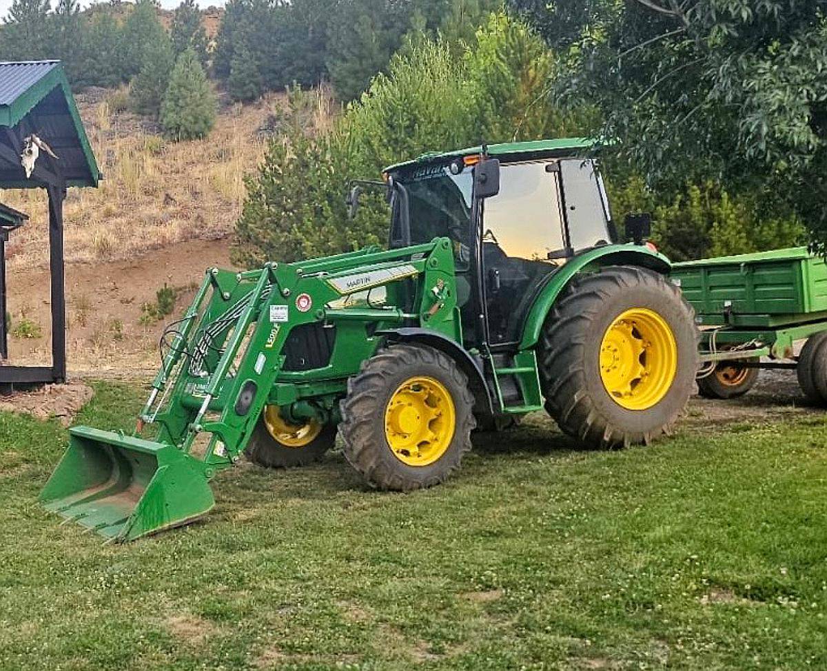 Tractor John Deere 5090 C/pala - Año: 2021 - Agroads