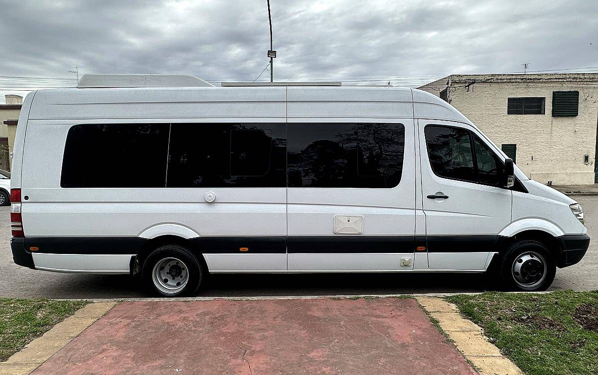 Oport. Vendo Espectacular Motorhome Sprinter 515 Todo a 0-km - Agroads