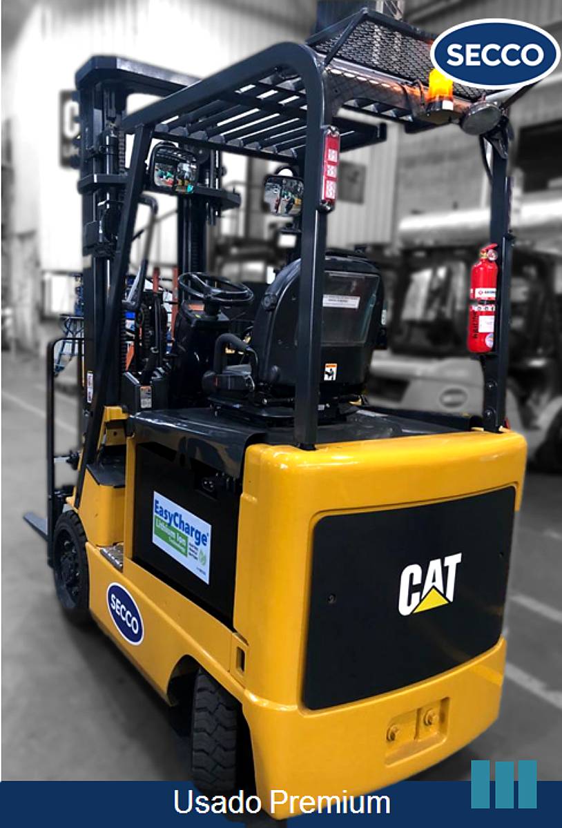 Autoelevador CAT E5000 con Litio - Usado Premium - Agroads