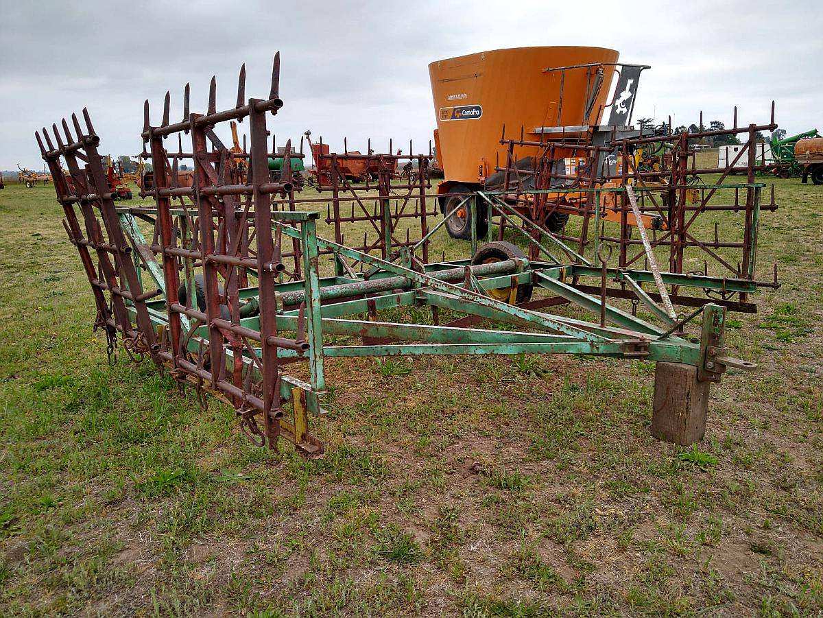 Balanzón de Rastra con Rabasto Hidráulico 9 M. de Labor - Agroads