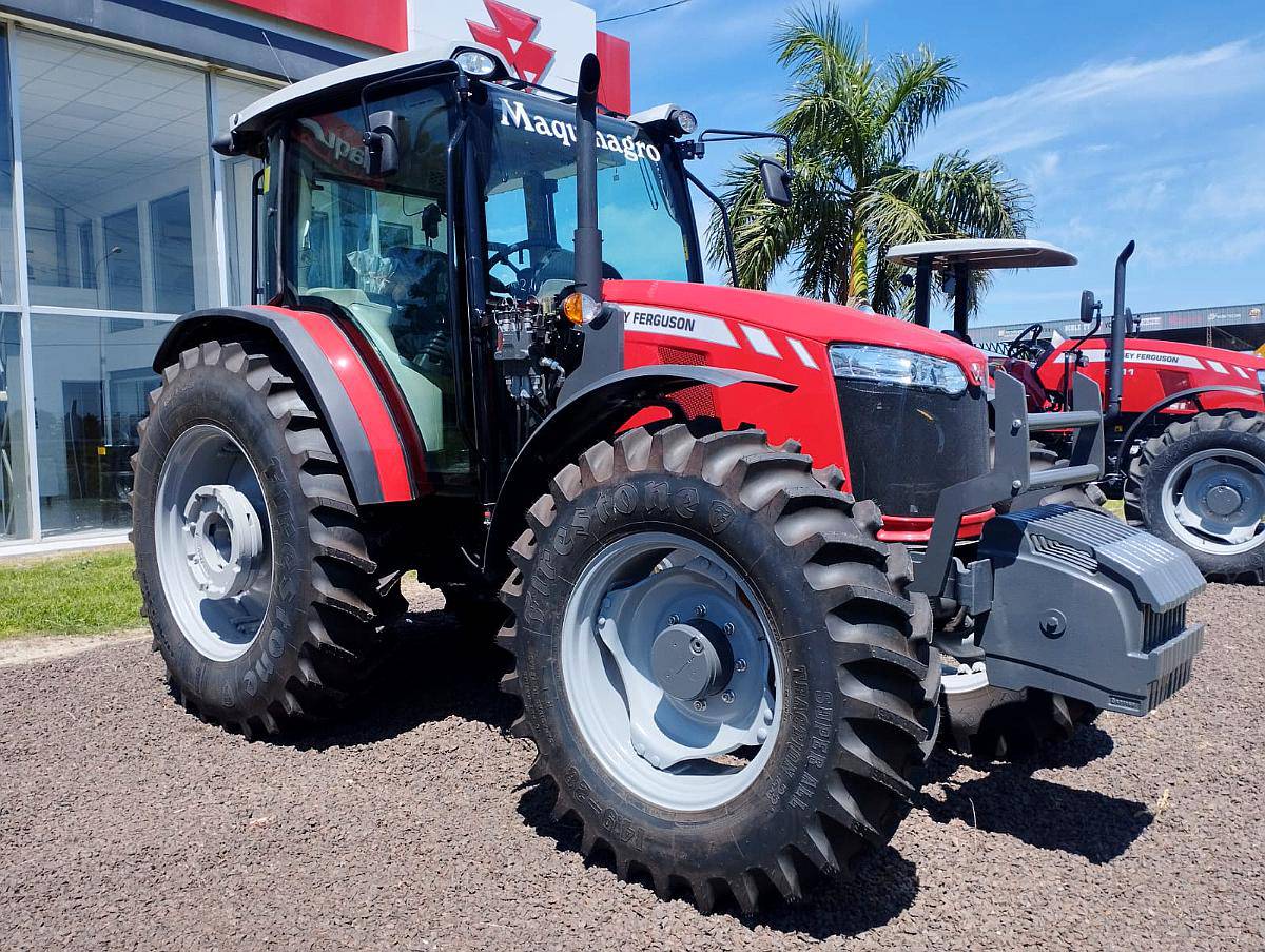 Tractor Agrícola Massey Ferguson MF6711 Cabinado - Agroads