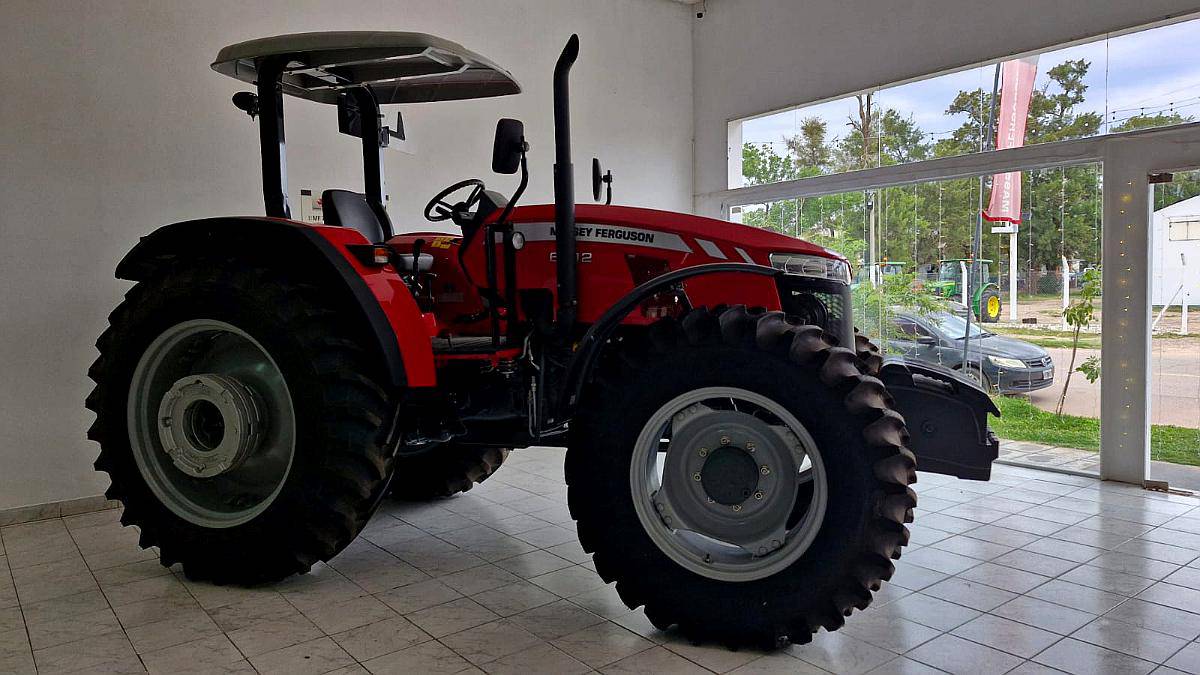 Tractor Massey Ferguson MF6712 Plataformado - Año: 2024 - Agroads