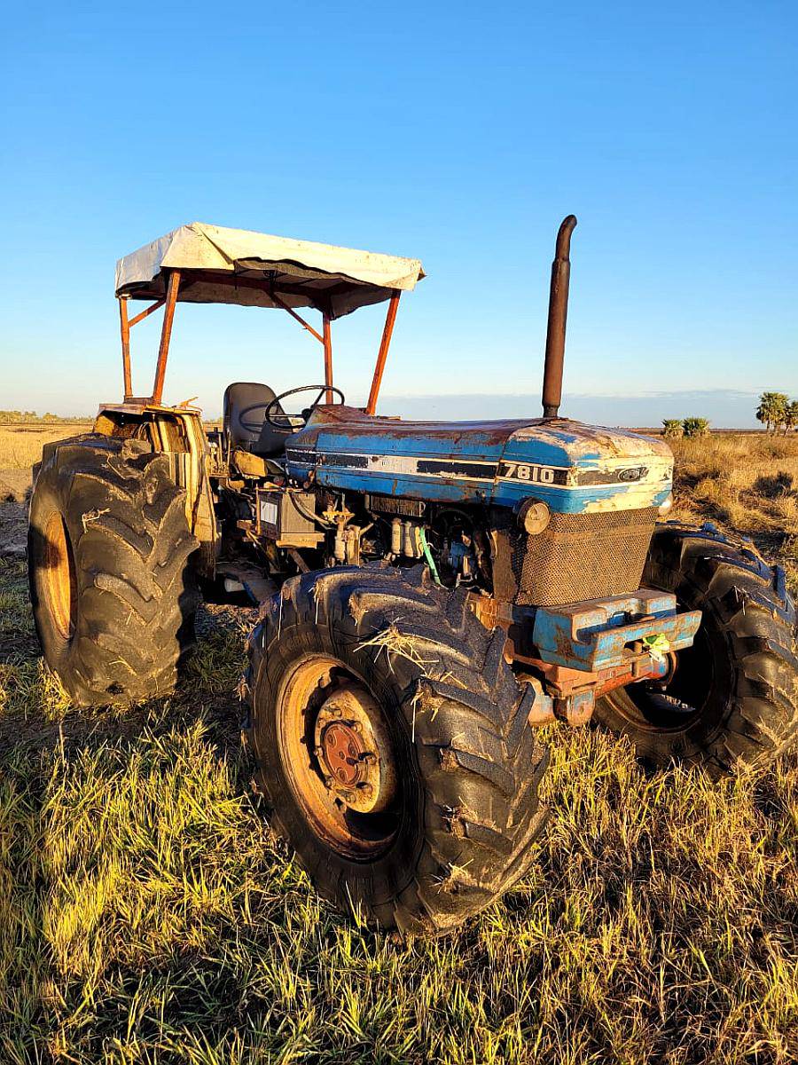 Ford 7810, Doble Traccion - Año: 1994 - u$s 26.000 - Agroads