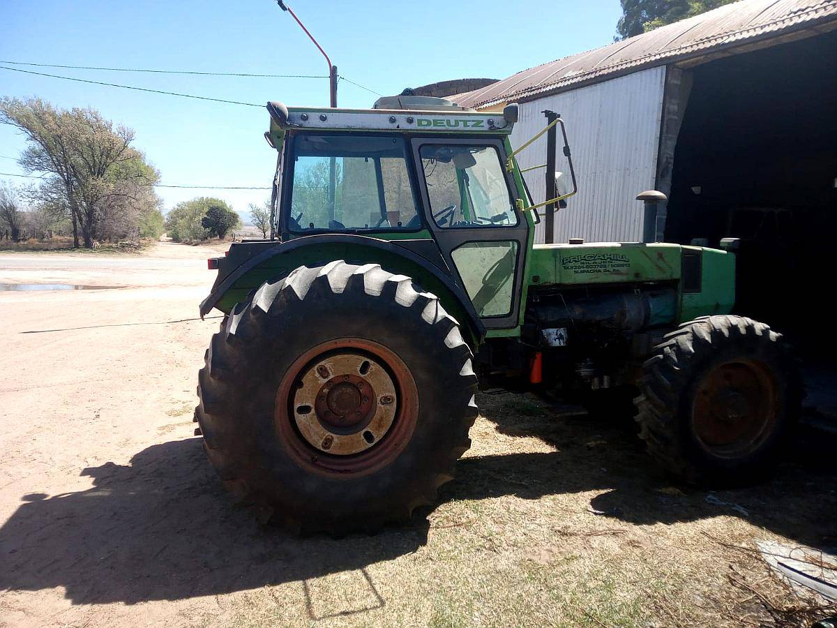 Deutz DX 160 Doble Tracción - Año: 1981 - u$s 22.500 - Agroads