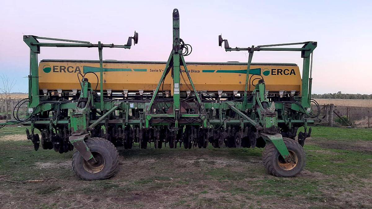 Sembradora Erca 33 a 19 - Año: 2009 - u$s 68.000 - Agroads