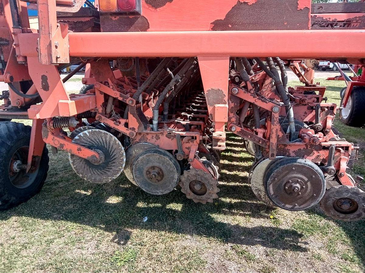 Sembradora Fercam F440 29/ 17,5 - Año: 2013 - Agroads