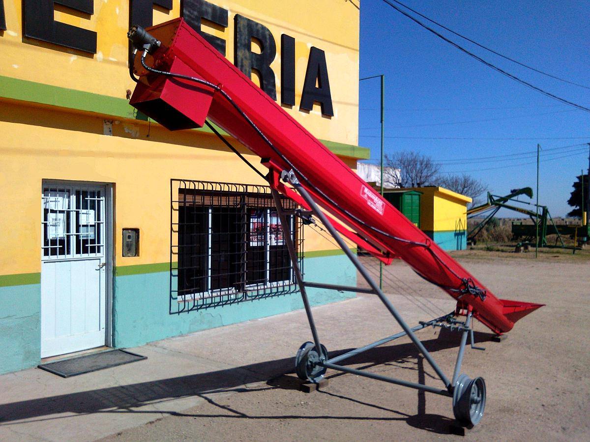 Batea sin Fin para Forrajes y Granos Humedos Ind. Famer - Agroads