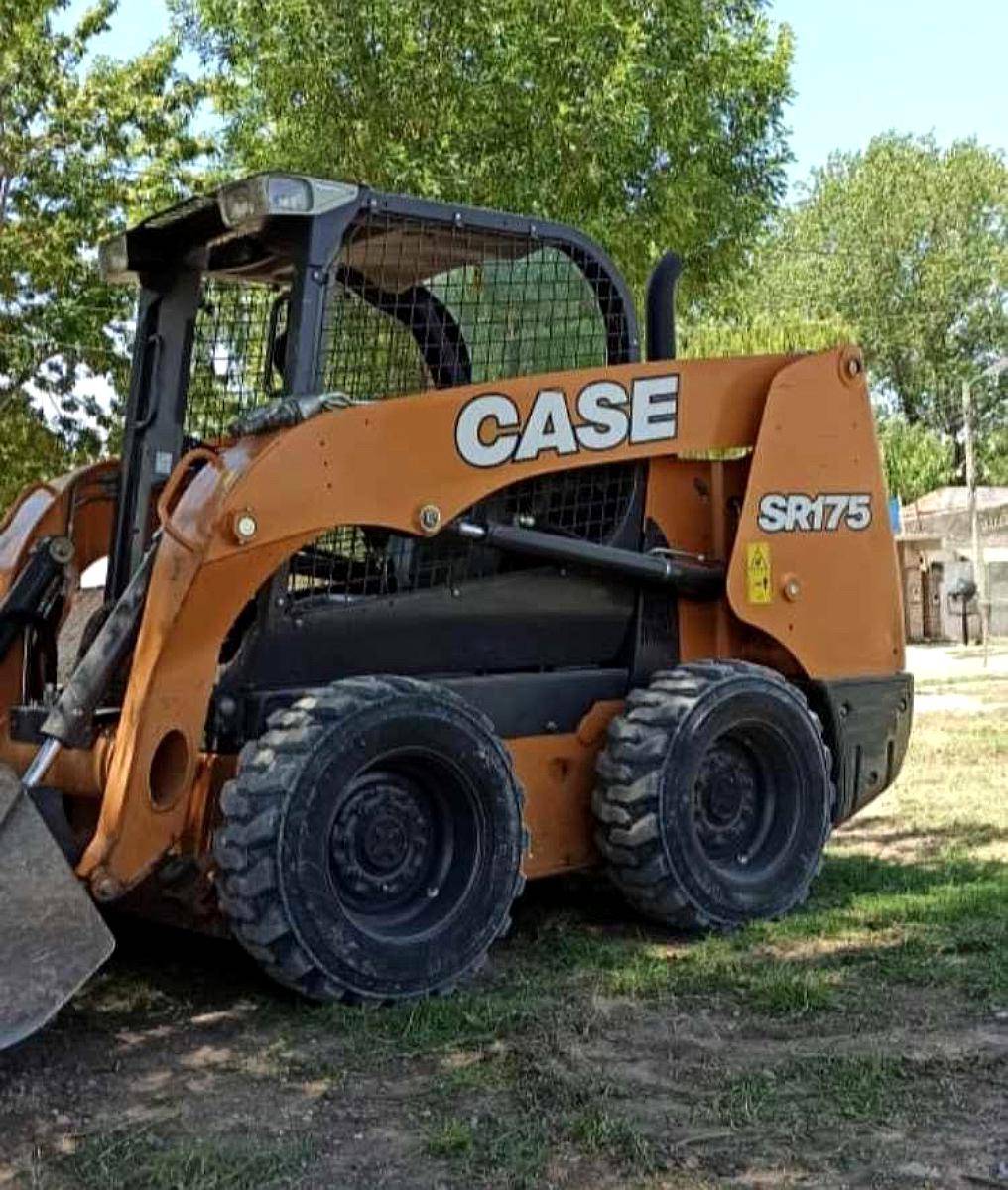 Minicargadora Case SR 175 - Año: 2018 - u$s 34.000 - Agroads