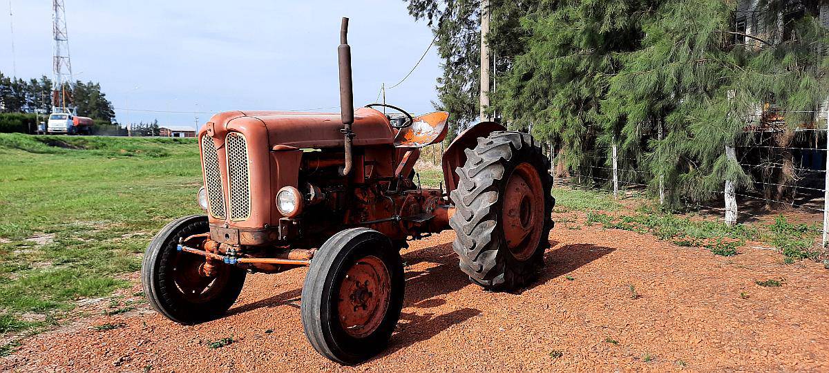 Tractor Fiat 411 R - Año: 1976 - $ 436.500 - Agroads