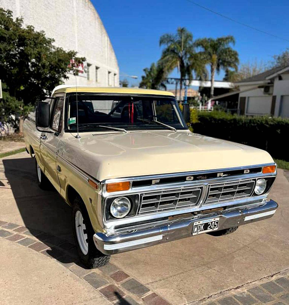 F100 de Luxe Motor Deutz año 1976. RTO Vigente. Orio Hnos - Agroads