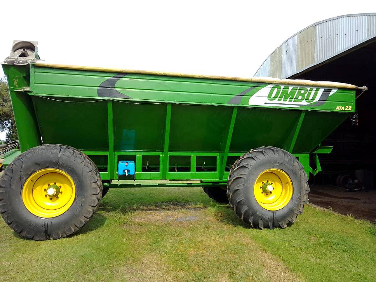 Tolva Ombú Usada ATA 22 TN Color Verde John Deere - Agroads