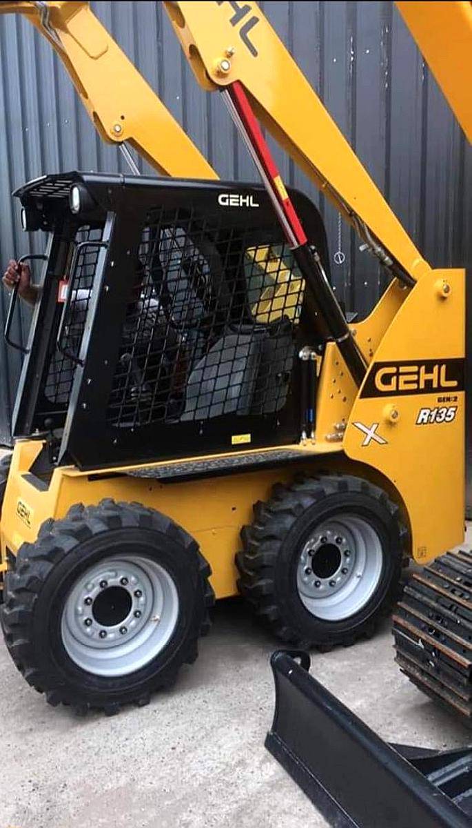 Minicargadora Gehl R135 Nueva Americana - Año: 2023 - Agroads