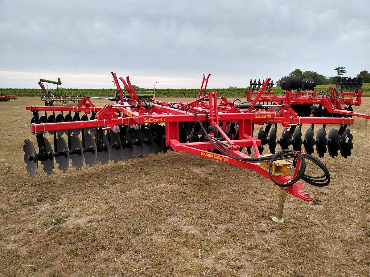 Rastra Doble Accion Desencontrada Corti de 52 Discos 24 - Agroads