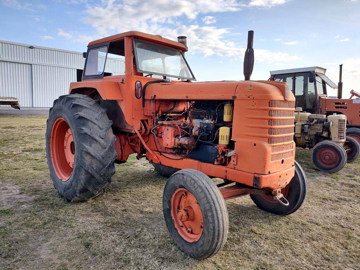 Tractor Fiat Mod. R-60 con Dirección Hidráulica - Agroads