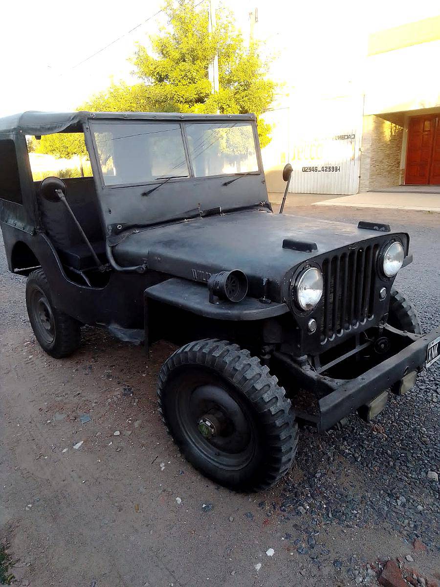 Vendo Jeep Willys Cj2a 4X4 - Año: 1947 - u$s 7.500 - Agroads (cod: 916573)
