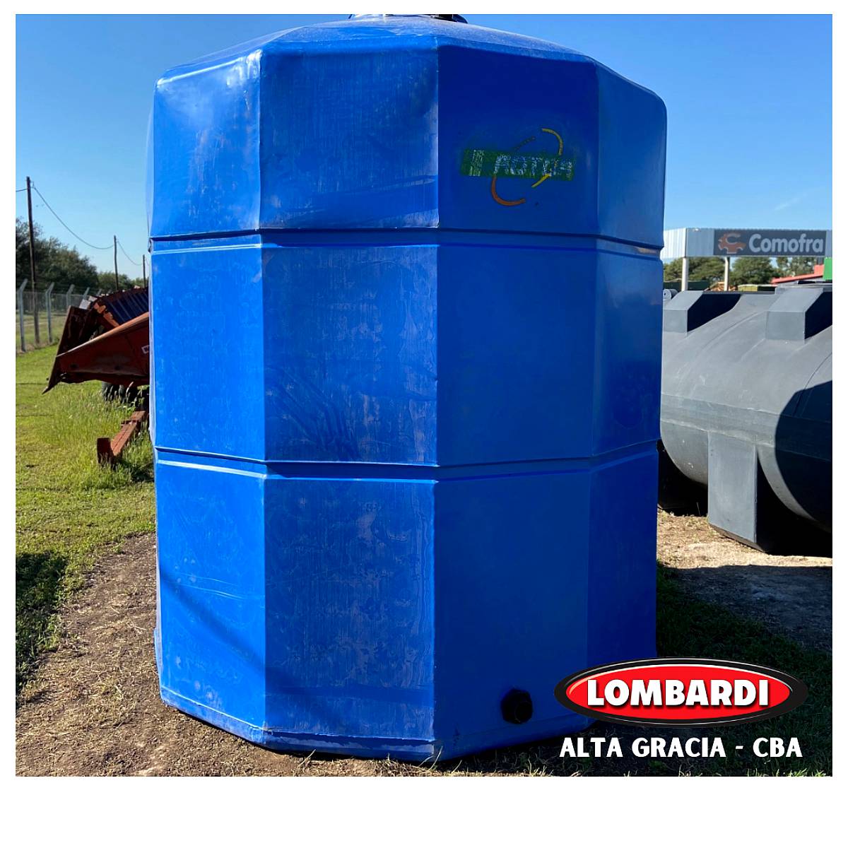 Tanque Plástico Vertical de 10000lt Disponible - $ 356.250 - Agroads