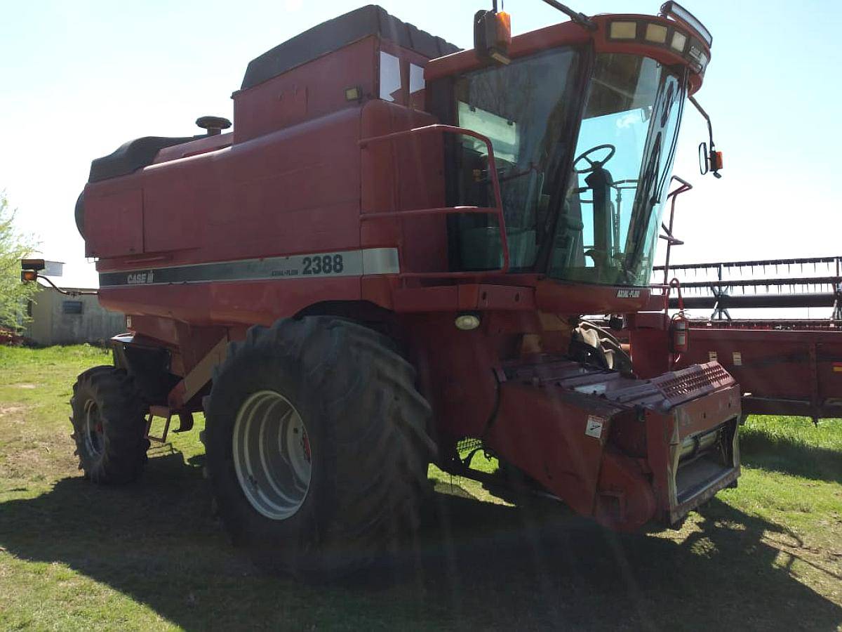 Cosechadora Case 2388 Rotor - Año: 2004 - u$s 108.000 - Agroads