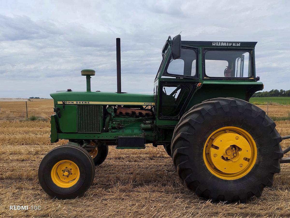 Tractor John Deere 4420 - Año: 1973 - u$s 25.500 - Agroads