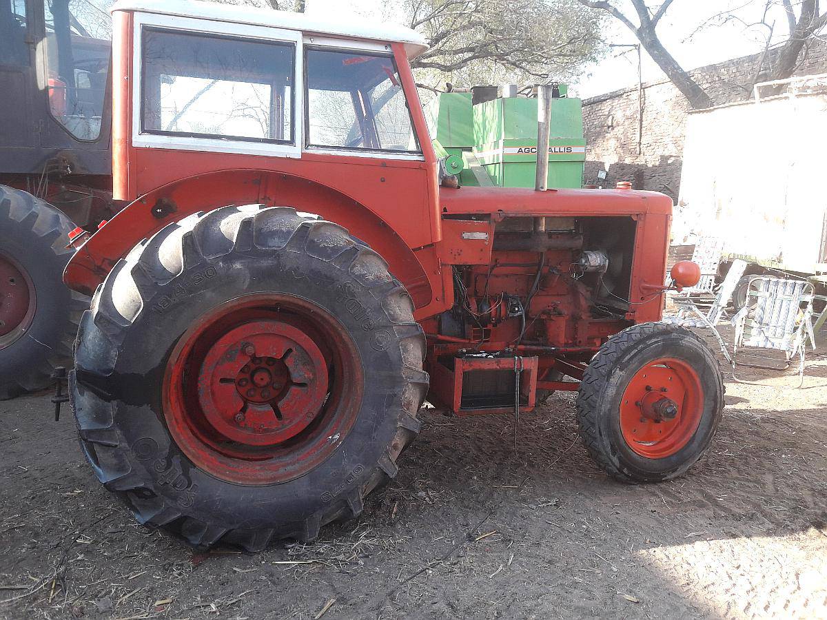 Vdo Tractor Hanomag R55 muy Bueno - Año: 1965 - $ 280 - Agroads