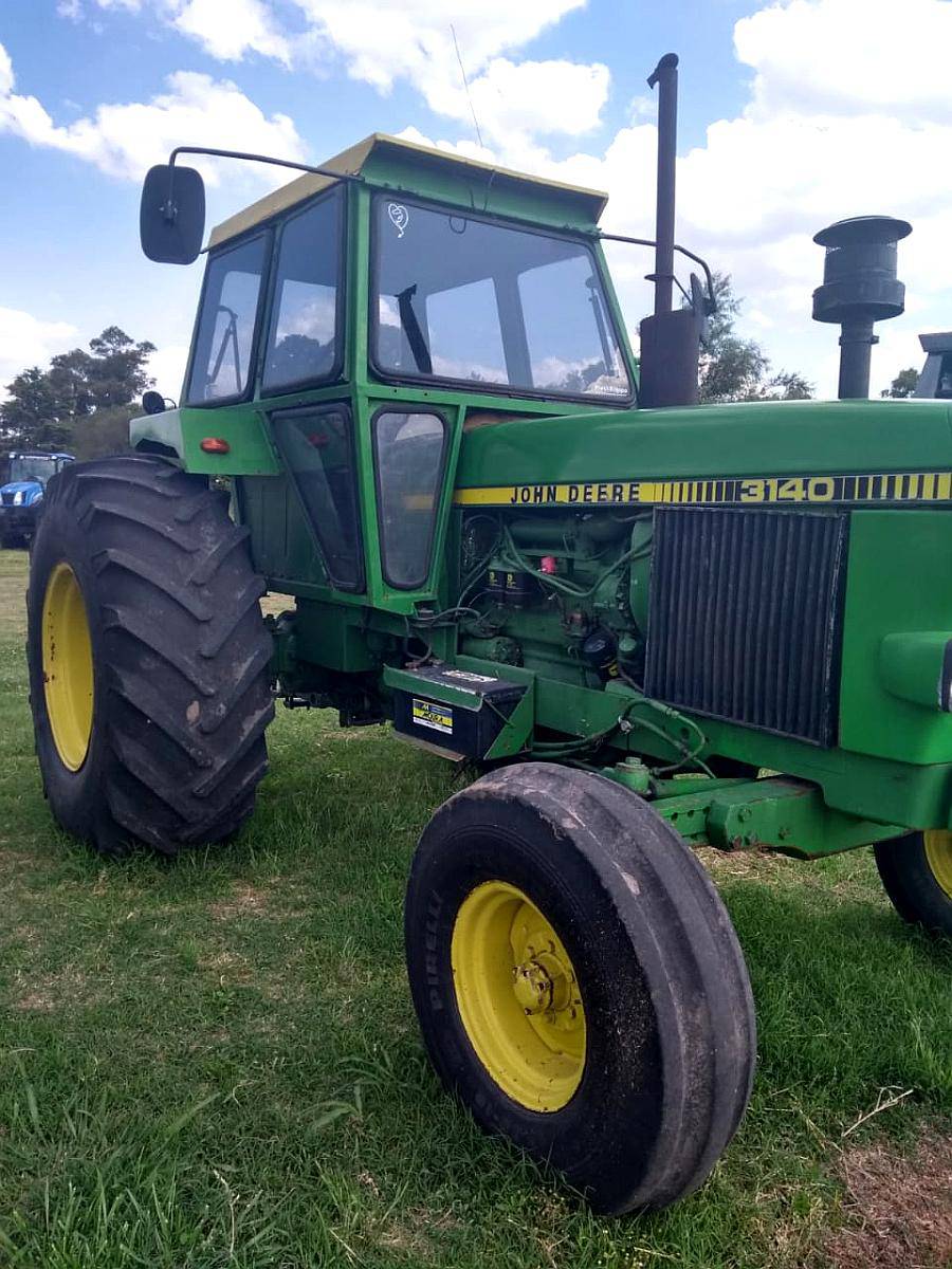 Tractor John Deere 3140 - Año: 1986 - u$s 26.000 - Agroads