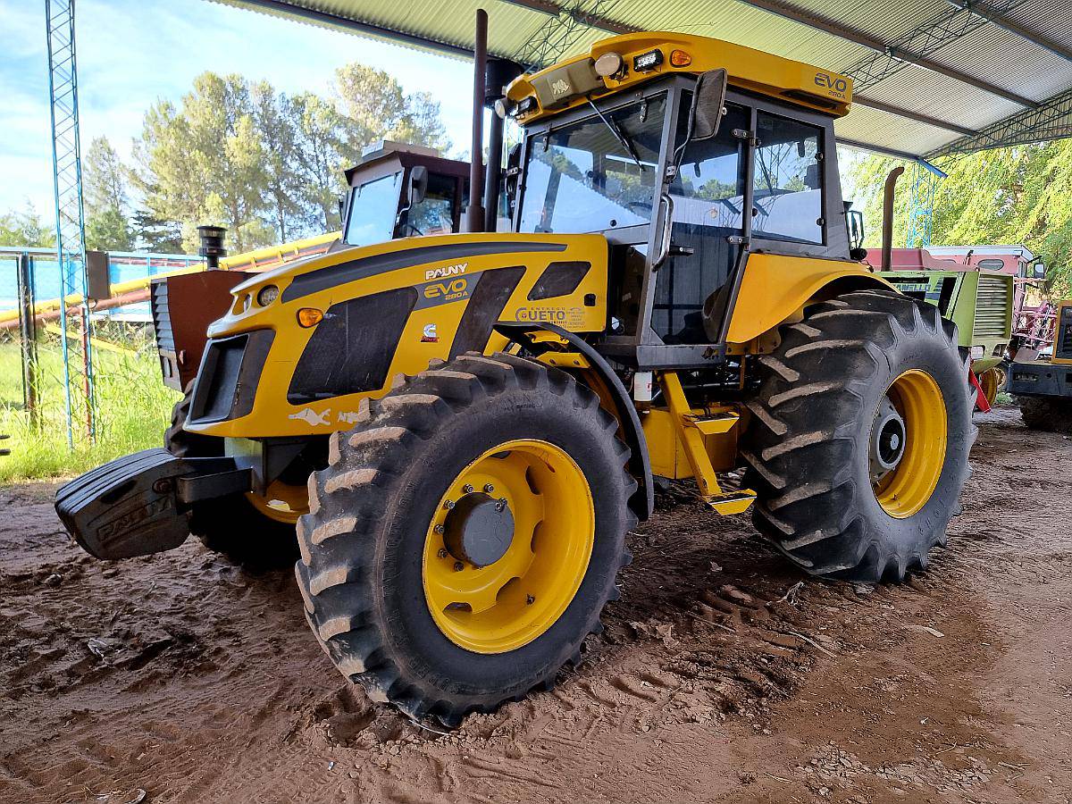 Tractor Pauny 280a Hidraulico Centro Cerrado - Año: 2014 - Agroads