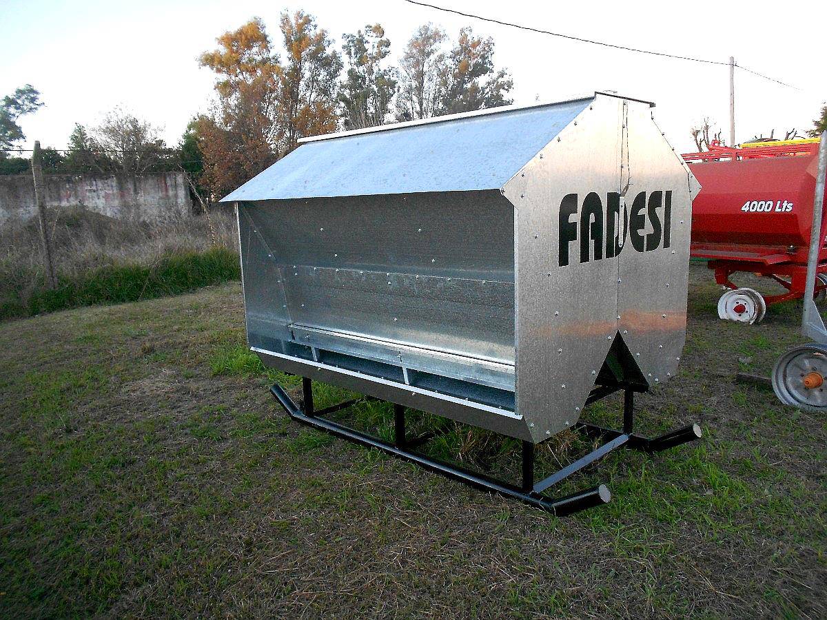 Comederos Móviles Autoconsumo de 6, 10, y 14 TNS - Agroads