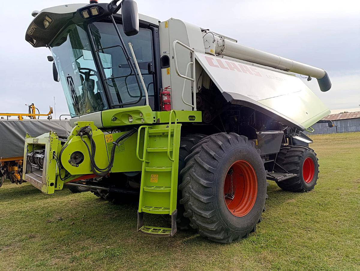 Claas 570 año 2010. Impecable. Cementada. con Mejoras - Agroads