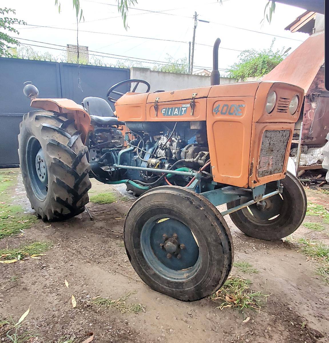 Tractor Fiat 400 con 3 Puntos - Año: 1976 - $ 2.500.000 - Agroads