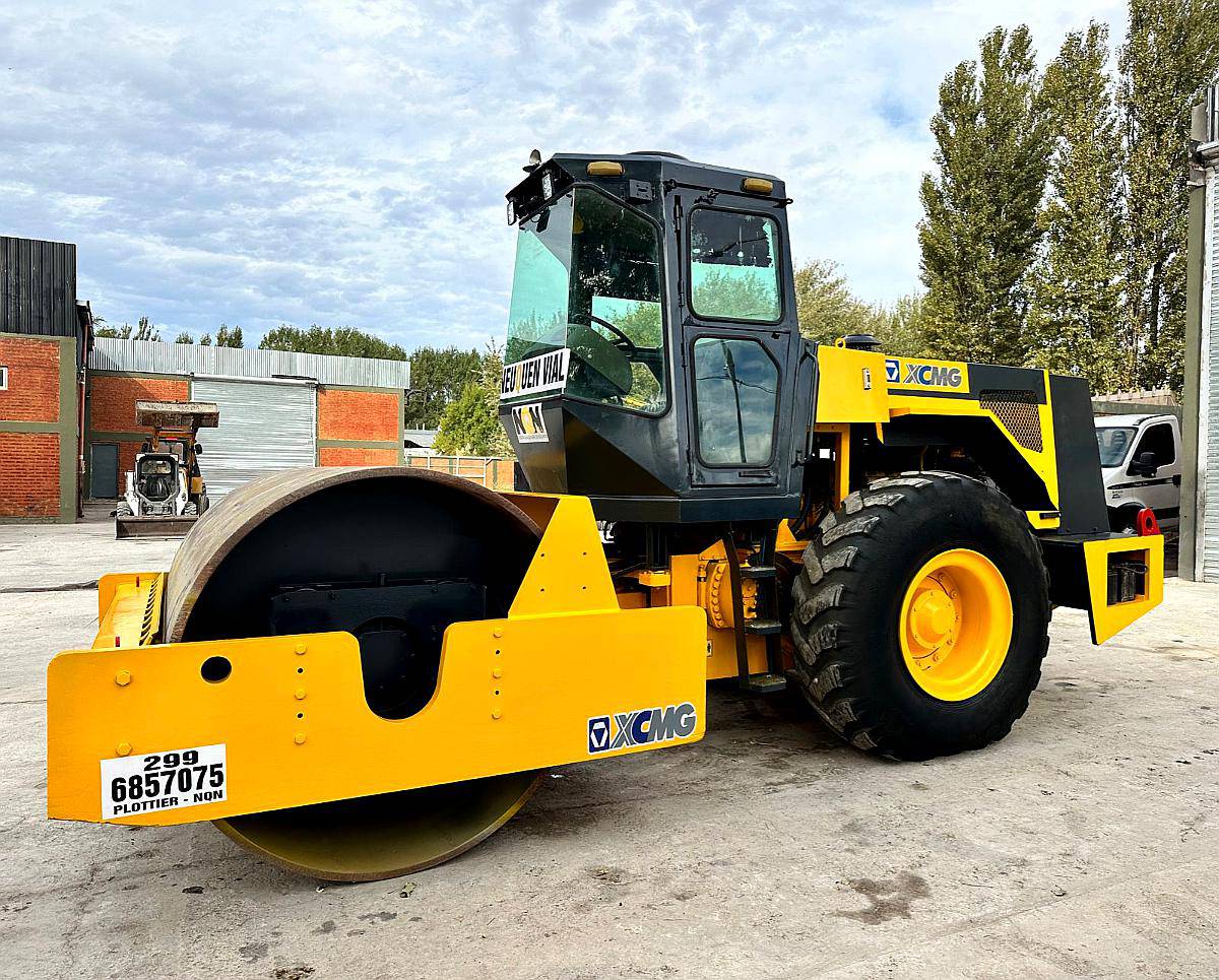Rodillo Compactador Xcmg 18 año 2008 - Año: 2008 - Agroads